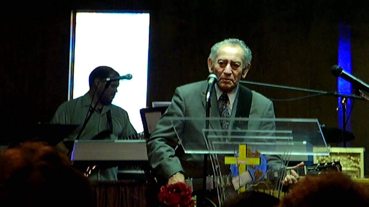 Sebastian Castillo y Los Israelitas Live in Victoria, Texas-"Canto De ...