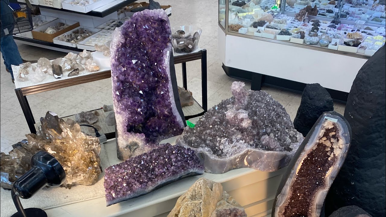 Sunday Sidequest: Buy Crystals not Percs🥶 - YouTube