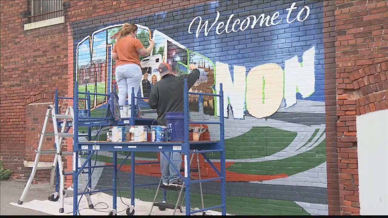 New mural will welcome people to Mt. Vernon - YouTube