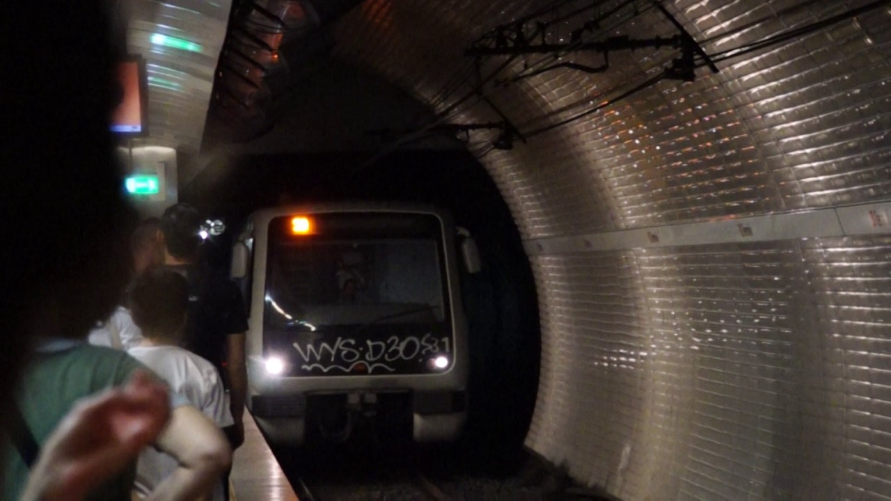 ATAC Rome Metro Line A train arriving at Termini - YouTube