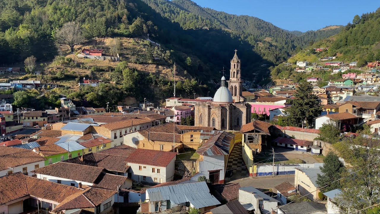 Angangueo, Michoacán - 4K - YouTube