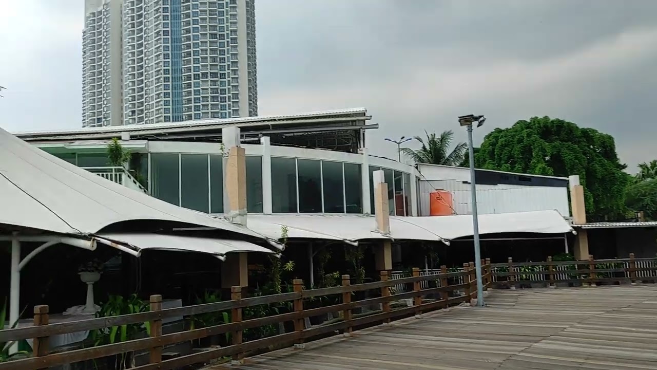 Ancol lake and Bandar Djakarta restaurant. Ancol, North jakarta - YouTube