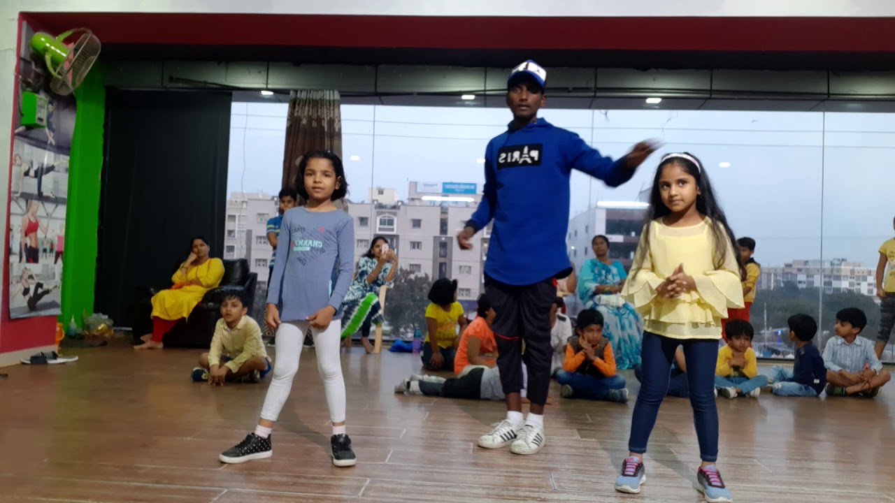 Illegal weapon dance - YouTube