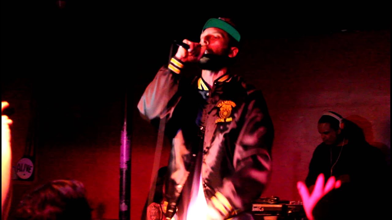 Copywrite x DJ Scratch Johnson x RJD2 x "Forever and a Day" Live - YouTube