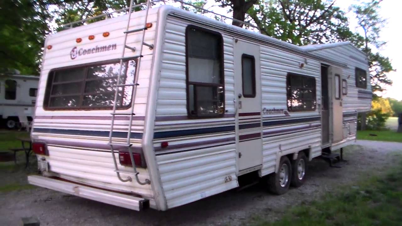 bought a new to us 5th wheel!! - YouTube