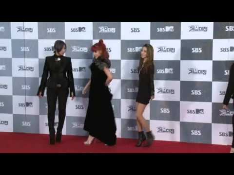 [2011 SBS 가요대전] 2NE1