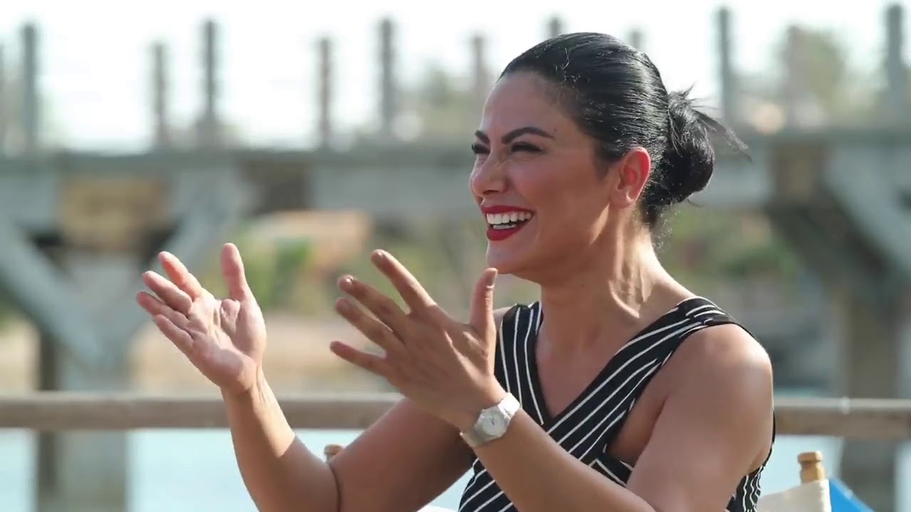 Twitter Boat with Saba Mubarak - YouTube