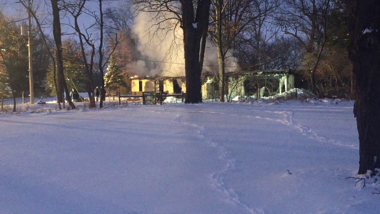 Fatal fire outside Germantown Hills - YouTube