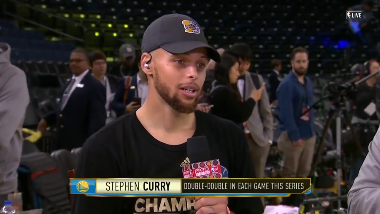 Stephen Curry Smokes A Cigar On Live TV! 2017 NBA Finals - YouTube