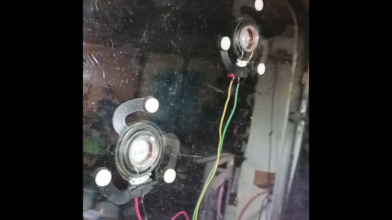 My very first time hearing DML Exciter speaker(s)... AHH VOODOO ...