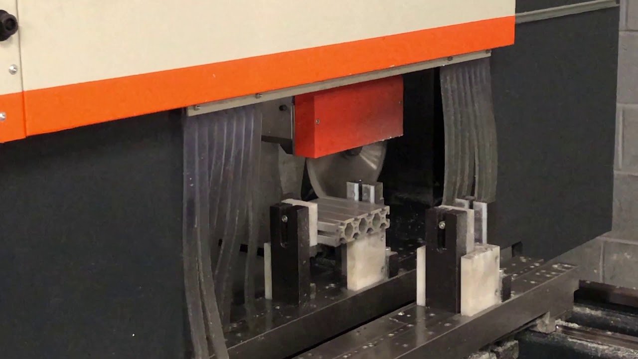 Squaring up an Extruded Beam on a CNC Beam Processor - YouTube