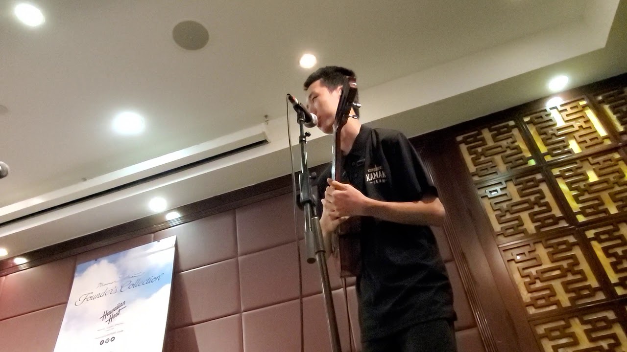 Assets student Kapono Wong on KSSK Radio - YouTube