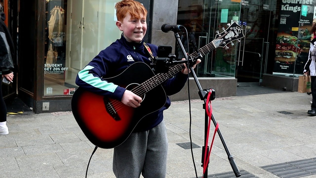 12 Year Old Fionn Whelan gets a Great Response from a Huge Crowd with ...