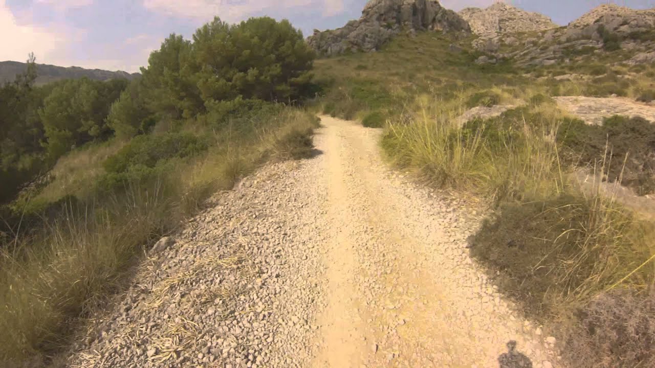 cala san vicente COVES BLANQUES 002 - YouTube