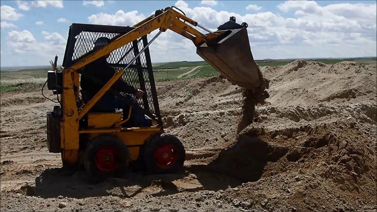 BigIron Auct FU2983 Rounder L 600 Skid Loader - YouTube