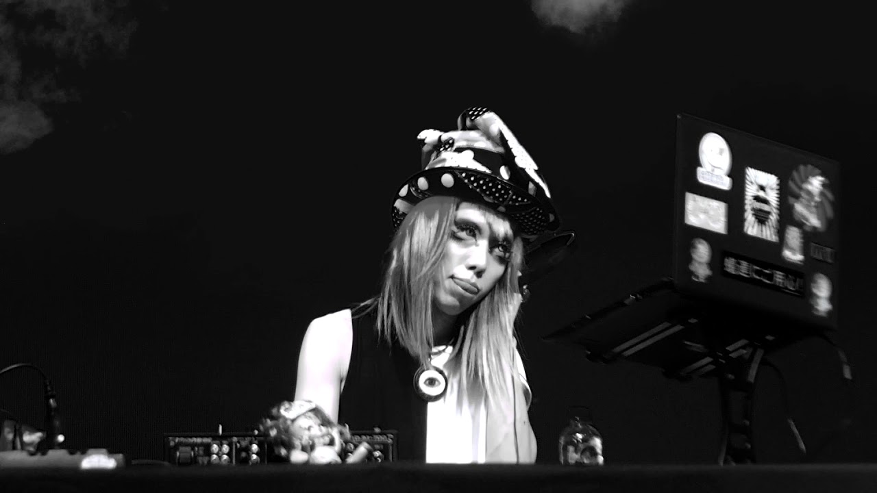 Dj SiSeN - Shinobi Spirit 2018 - Aural Vampire -remix- - YouTube