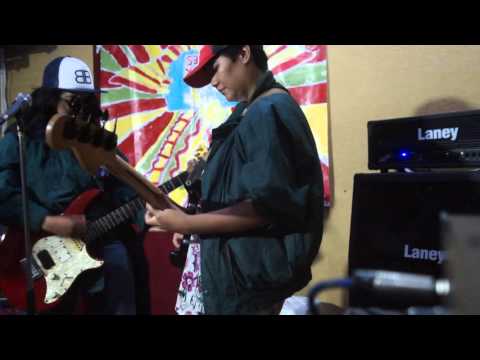 Batik Babes soundtrack session (Rakasa Hijau)