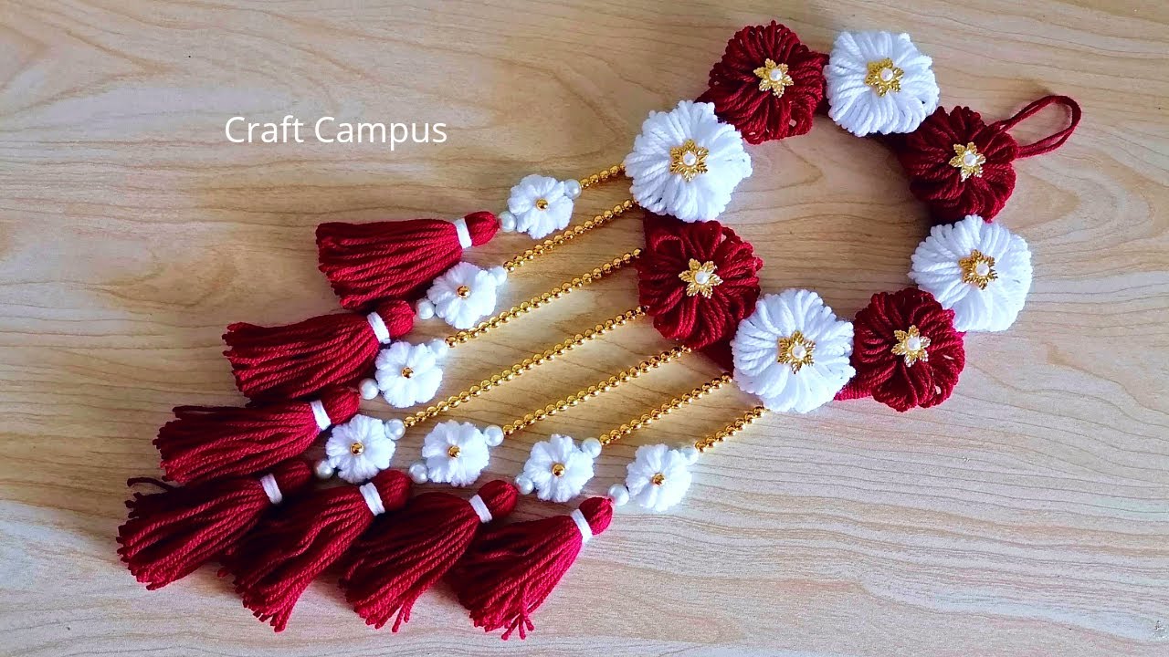 Super Easy Woolen Flower Wall Hanging Craft - Woolen Thread Craft Ideas ...