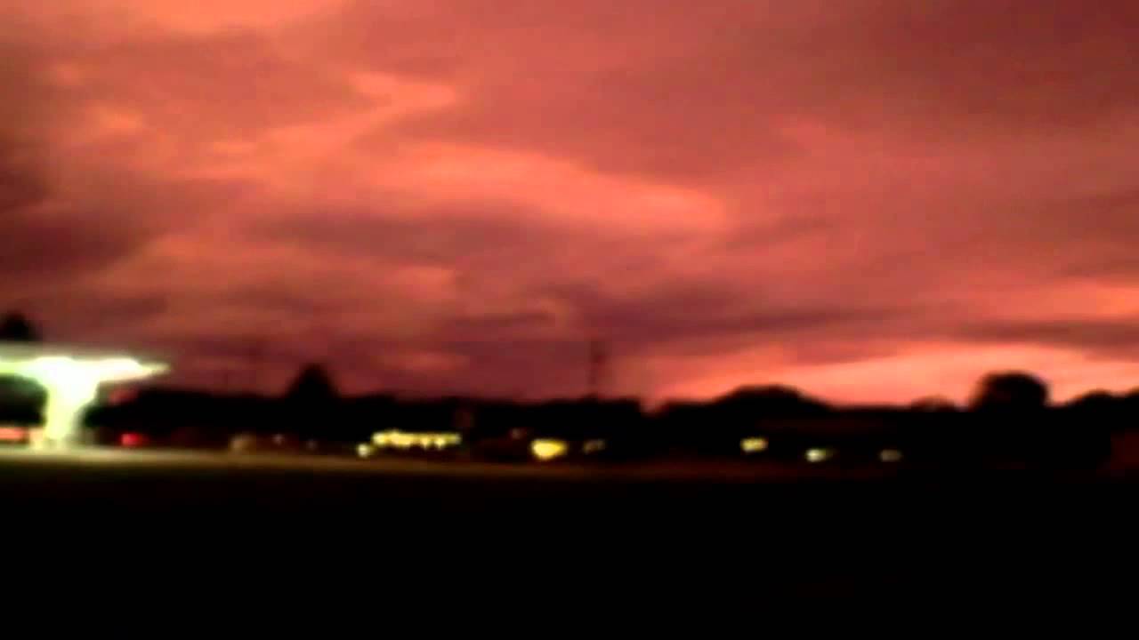 Beautiful Pink Sky During Thunderstorm - YouTube