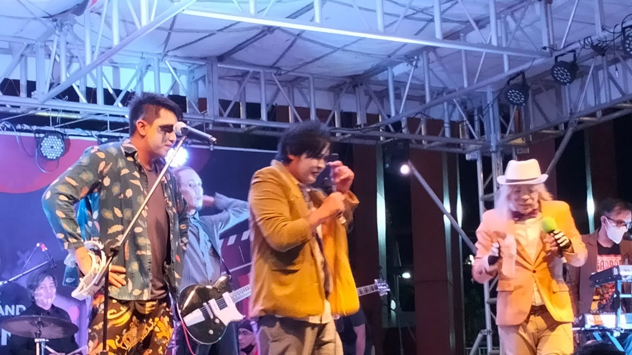 e/POP MUSIC [MOVIE WEEKEND] ETON||CENTRIS - YouTube