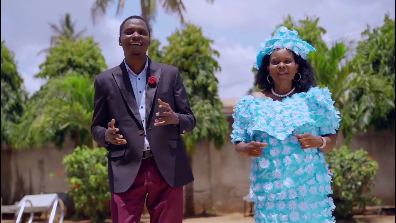 OLIVIA NDAHANA FT ENOCK JONAS - MUNGU WA YASIYOWEZEKANA - YouTube