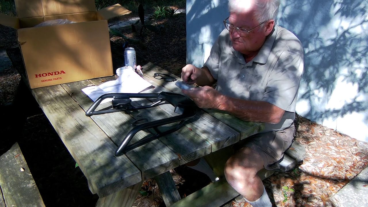 2022 Honda Navi - Unboxing the Rear Rack for my 2022 Honda Navi - YouTube