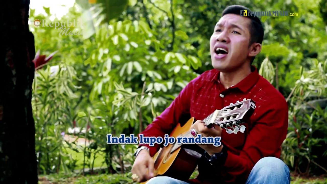 AMBO RANG AWAK JUO | Yandri Boy - YouTube