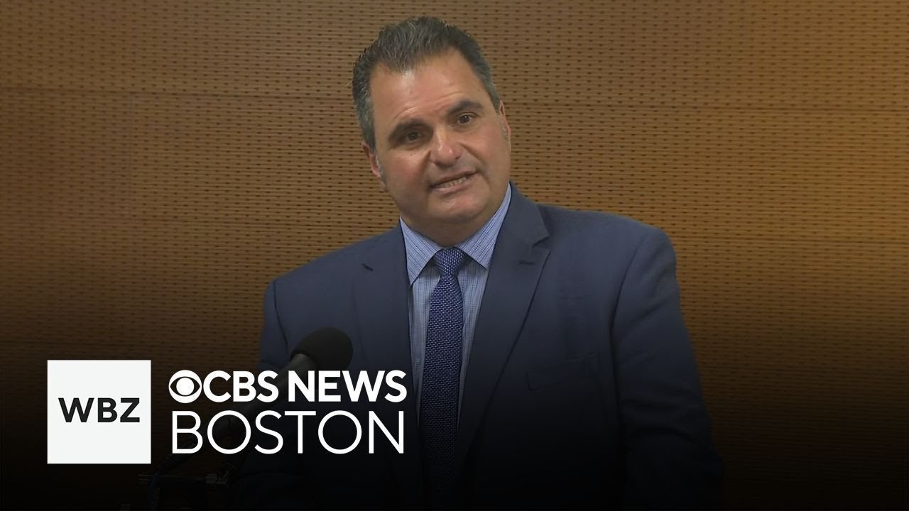 Everett mayor wins $1.1 million settlement against newspaper - YouTube