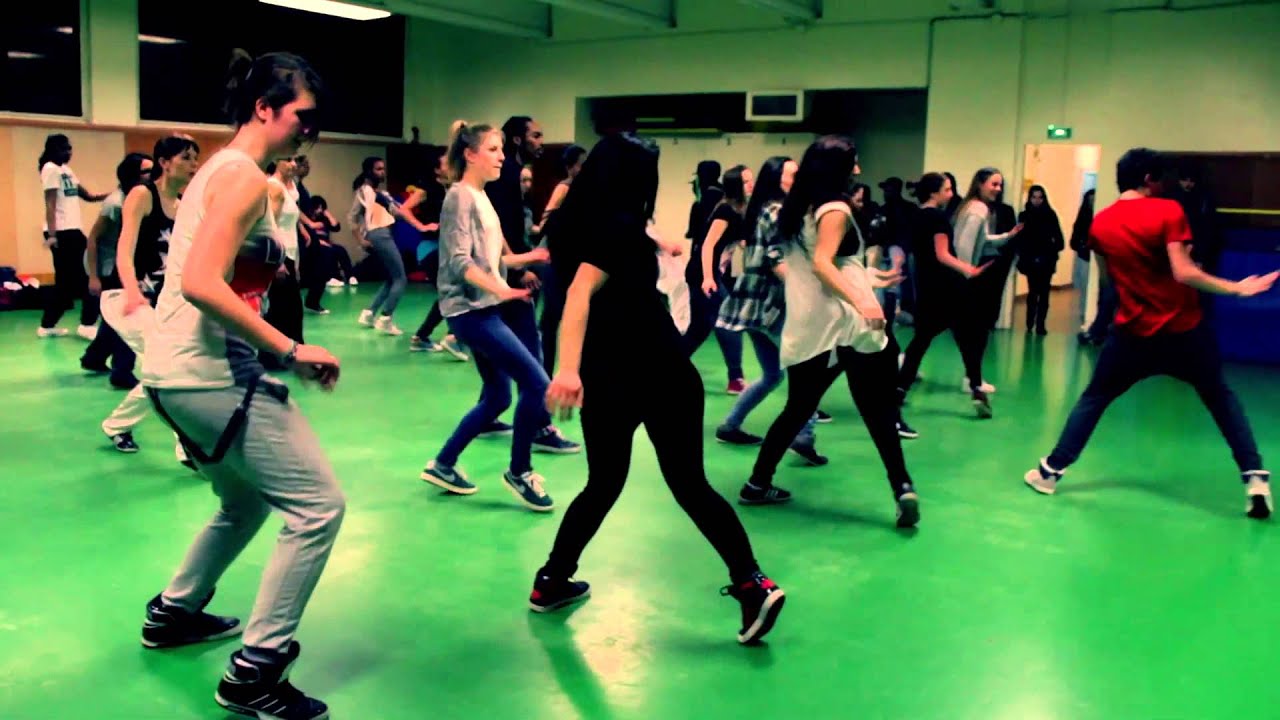 STAGE COLIN JACK'S TIGER - MICHAEL JACKSON & DANCEHALL - YouTube
