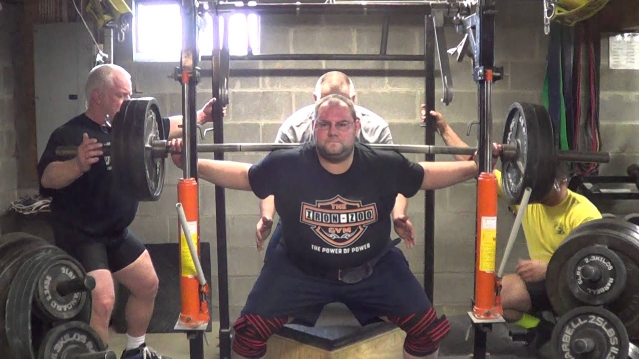 Doug 475 raw projected squat opener - YouTube