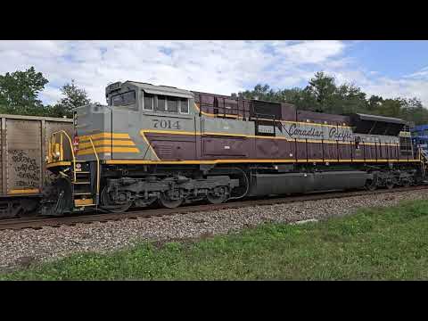 Canadian Pacific Script B64205 CP 7014/CEFX 1042 meets Coal C040 CSX #railfanning #dadecity ...