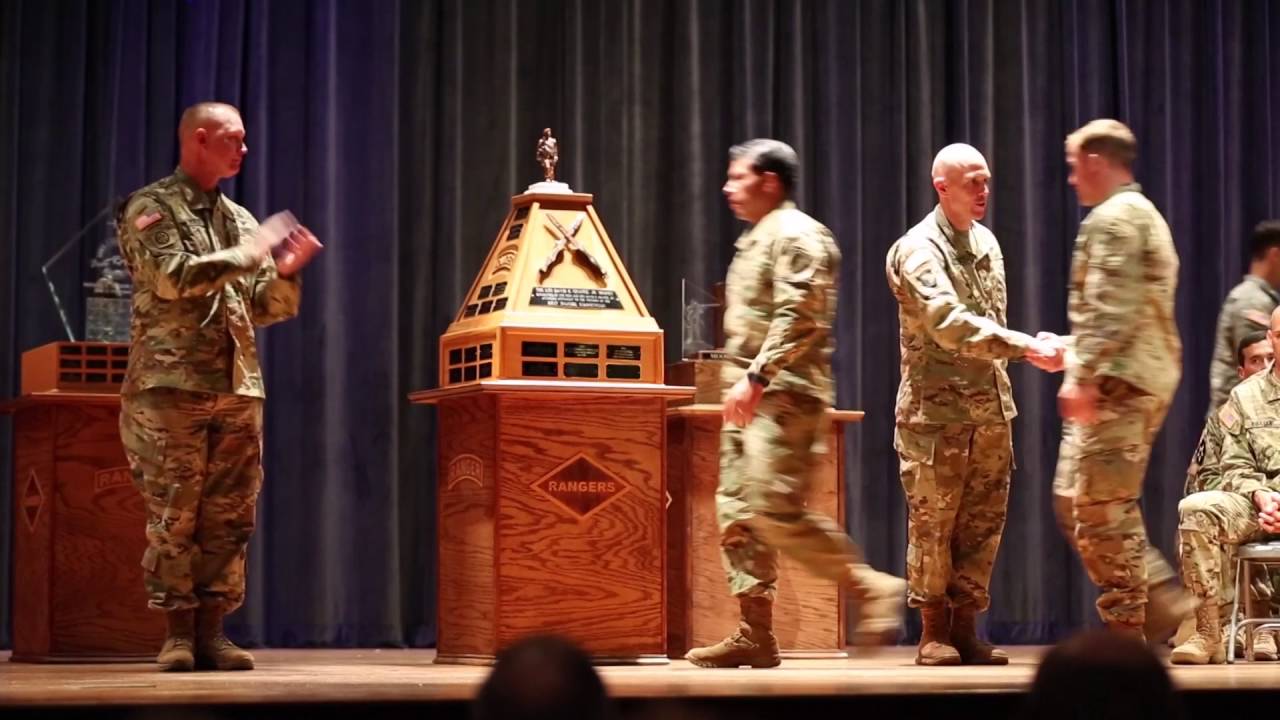 Best Ranger Competition 2016 25th Infantry Division - YouTube