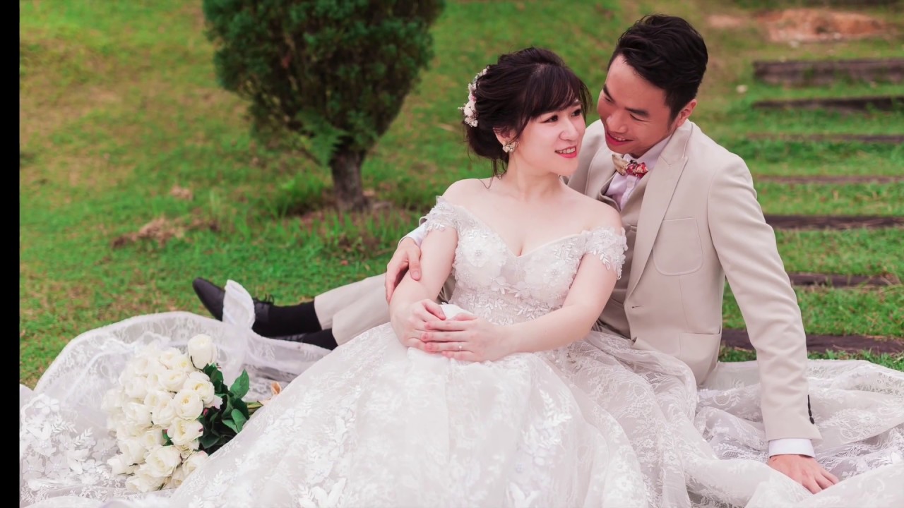 Lovely couple : Andrew Tong & Natalie Foo PREWEDDING - YouTube