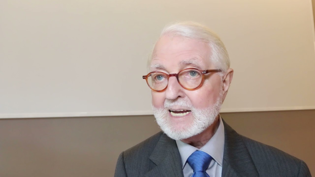Kees van 't Hof werkte jaren aan biografie Jan Eijkelboom - YouTube