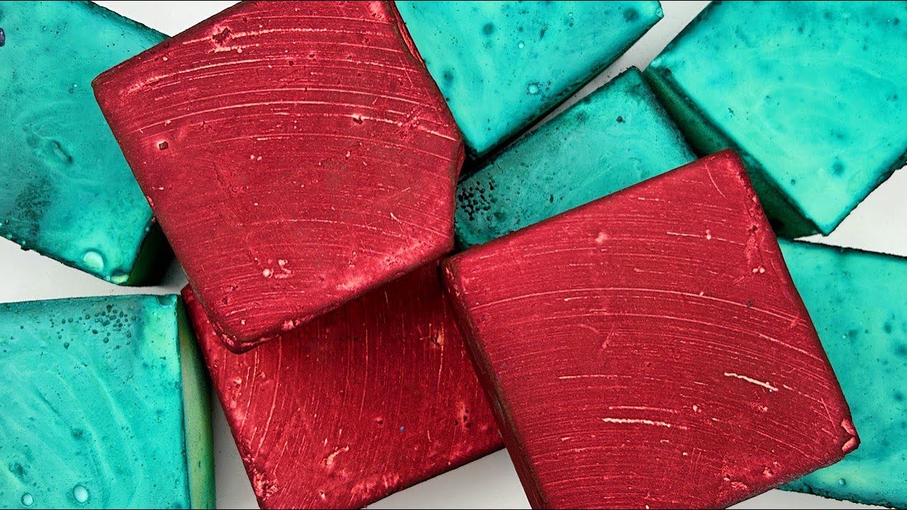 GYM CHALK★Dyed chalk★Crispy powder★Oddly satisfying video★ - YouTube