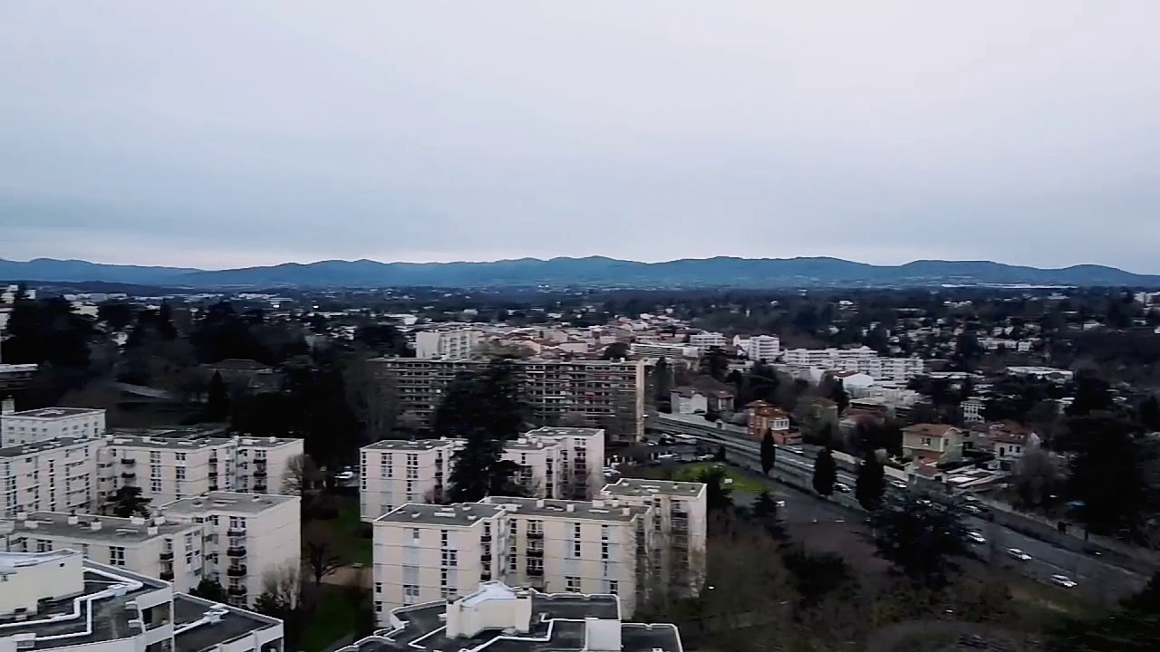 9 ème , Champvert, Lyon . - YouTube