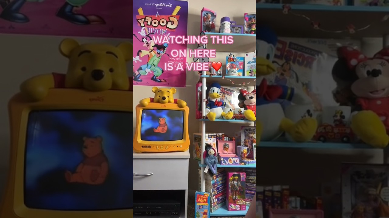 WATCHING WINNIE THE POOH - YouTube