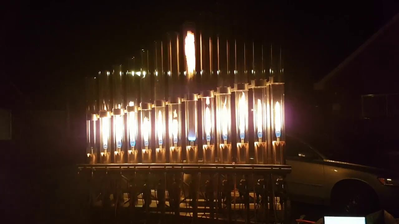 Le Pyrophone - YouTube