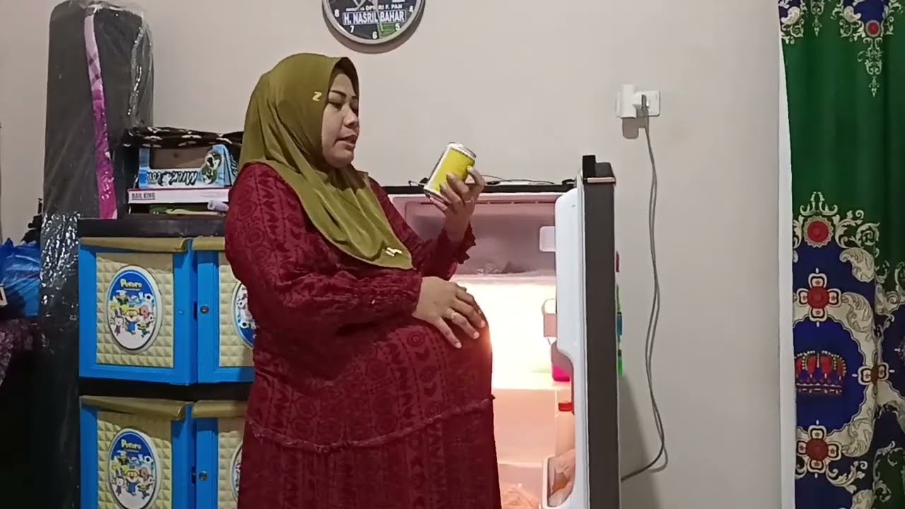 drama💕😱mama hamil gendut melahirkan didepan lemari es - YouTube
