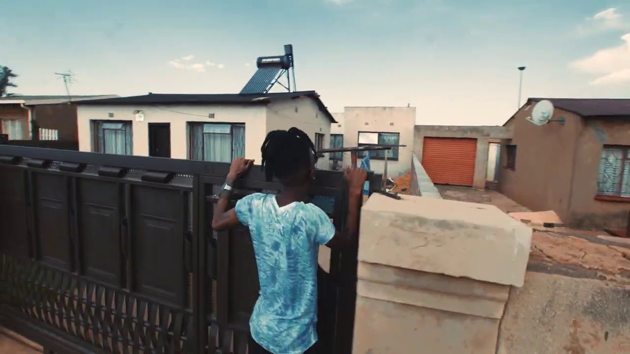 John Vuli Gate Challenge - YouTube