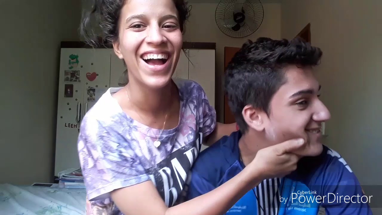 Trollei Minha Irmã Ela Me Bateu Youtube