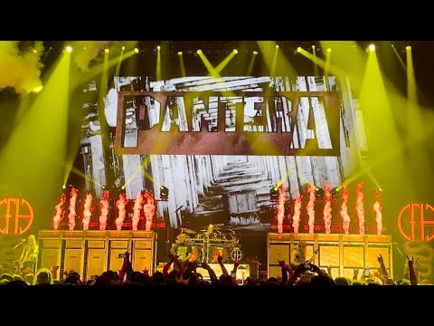 Pantera - I'm Broken (Live in Winnipeg) - YouTube