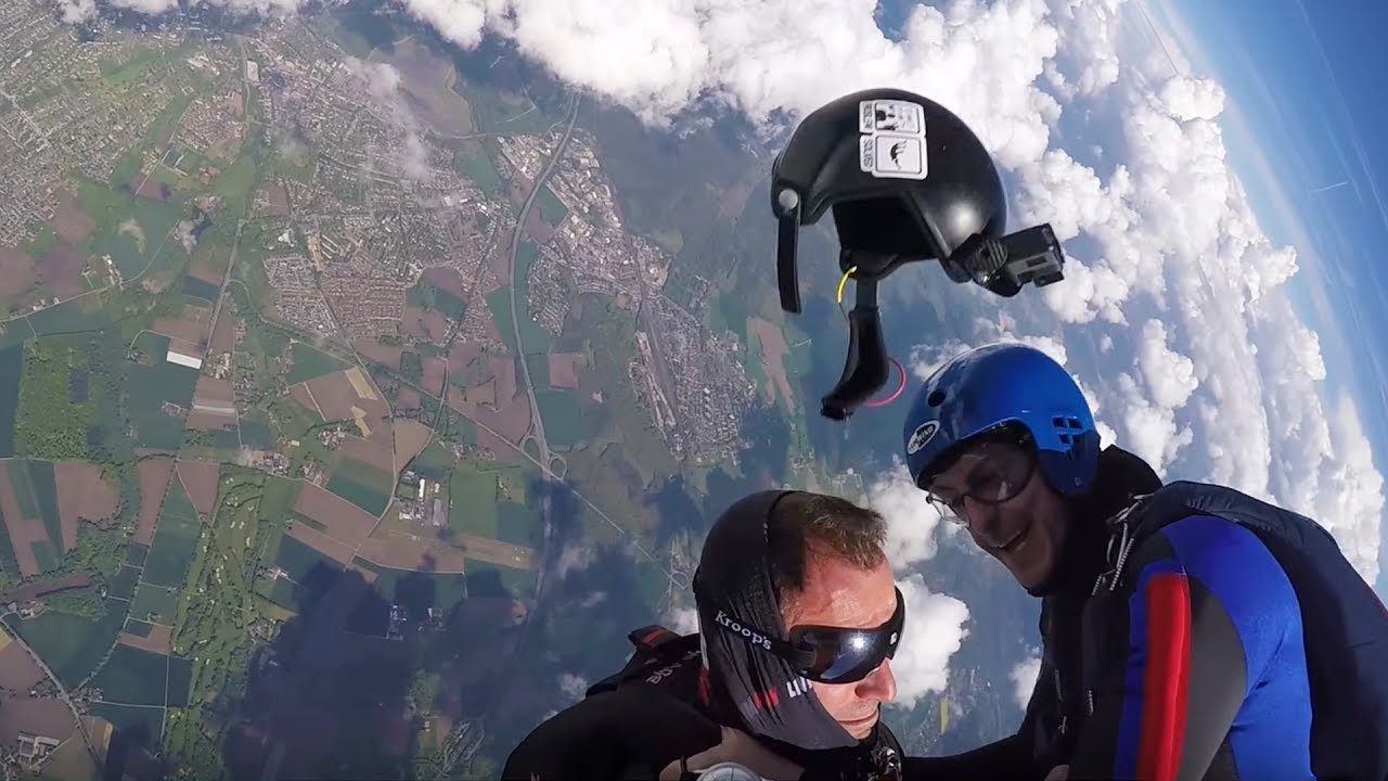Friday Freakout: Skydiver Loses Helmet, Goggles And GoPro In Freefall ...