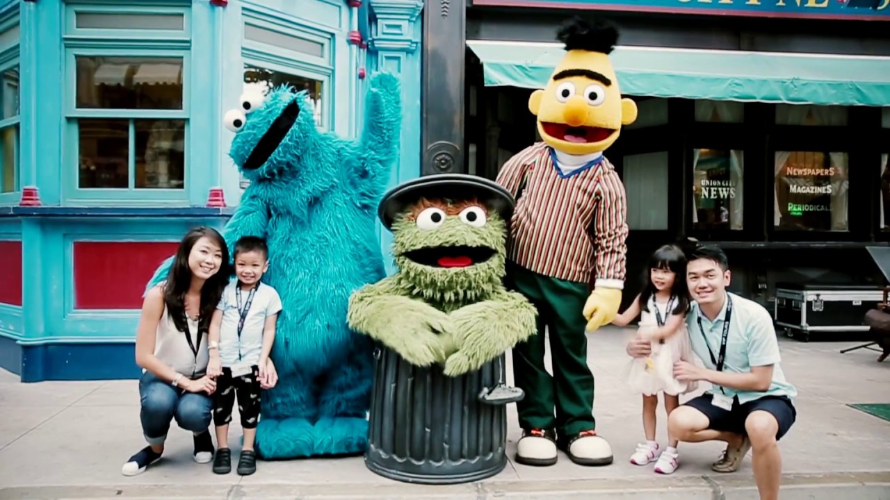 Universal Studios Singapore® VIP Tour - YouTube