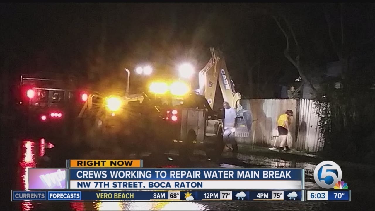 Water main break floods Boca Raton streets - YouTube