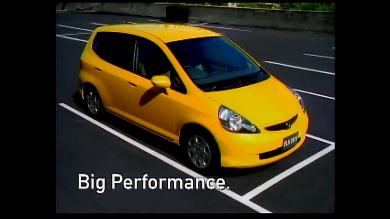 HONDA Fit ｢Rally｣篇 - マリア・シャラポワ - YouTube