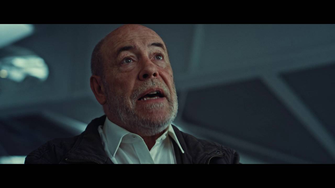 Trailer: Terminal - YouTube