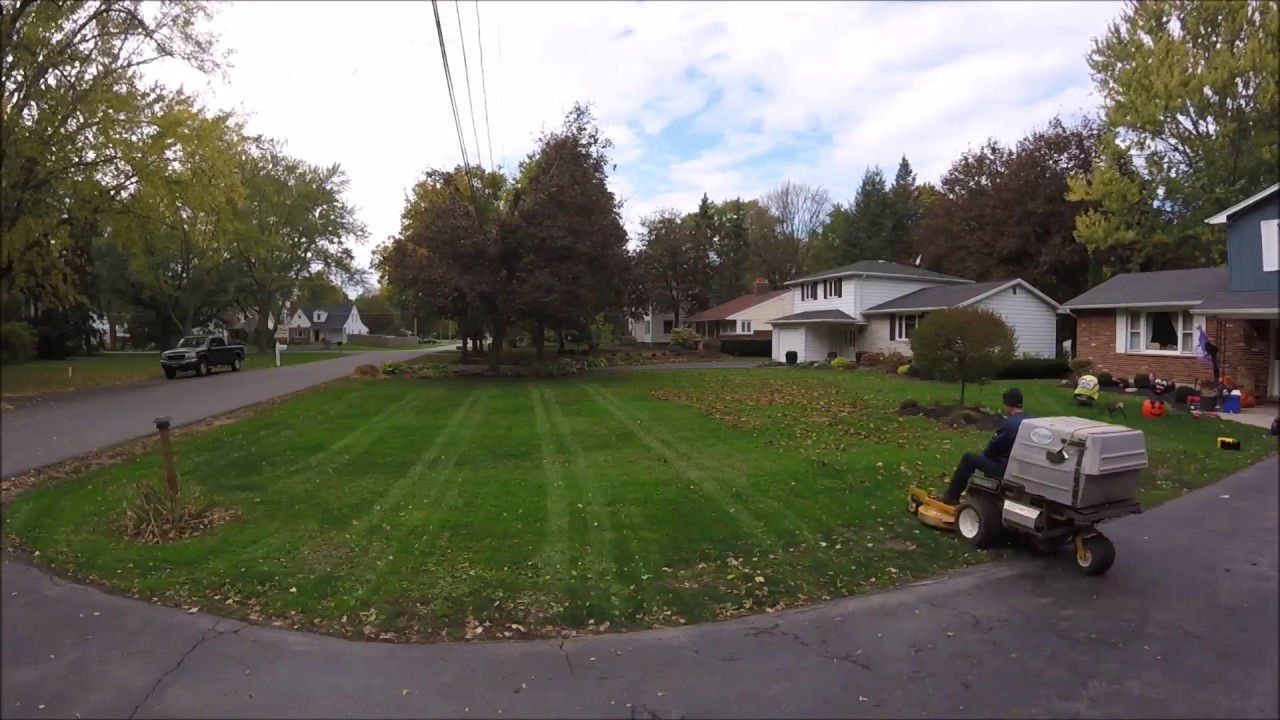 Walker GHS - bagging leaves like a champ!! - YouTube