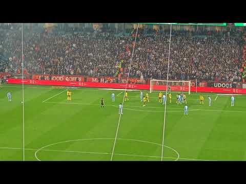 TRABZONSPOR - fenerbahce ENIS BARDHI FRİKİK GOLÜ TRİBÜN ÇEKİM