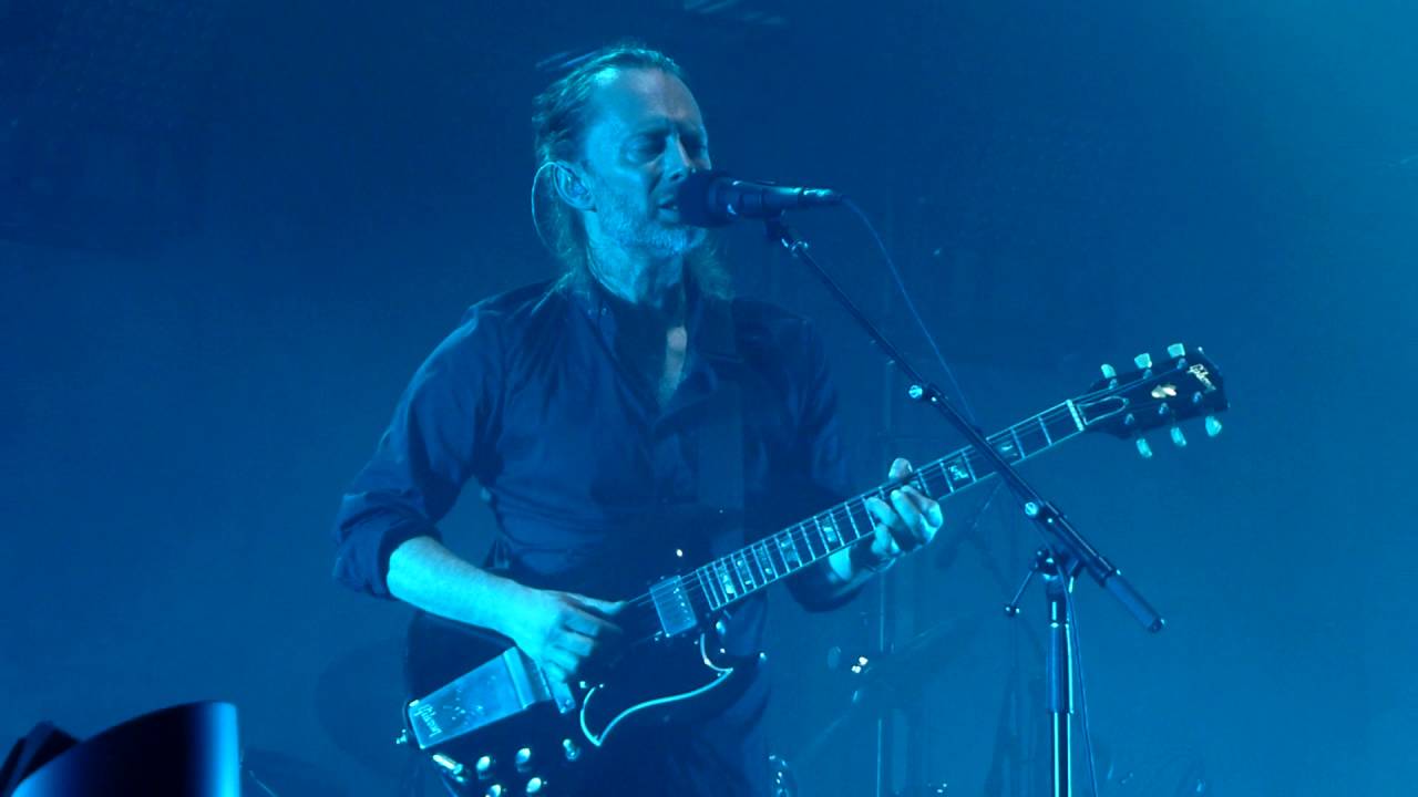 Radiohead - Weird Fishes/Arpeggi - Paris Zenith 2016 - YouTube